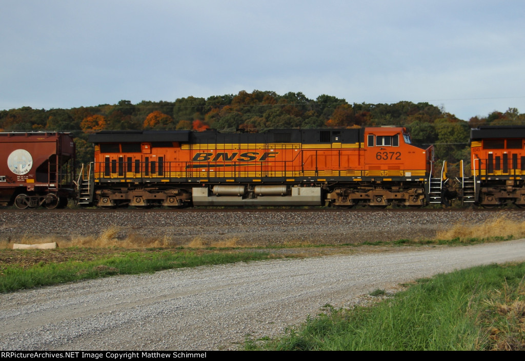 BNSF 6372
